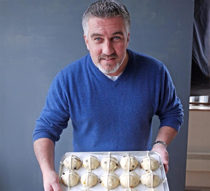 Perfect Homemade Hot Cross Buns - Julia's Recipe